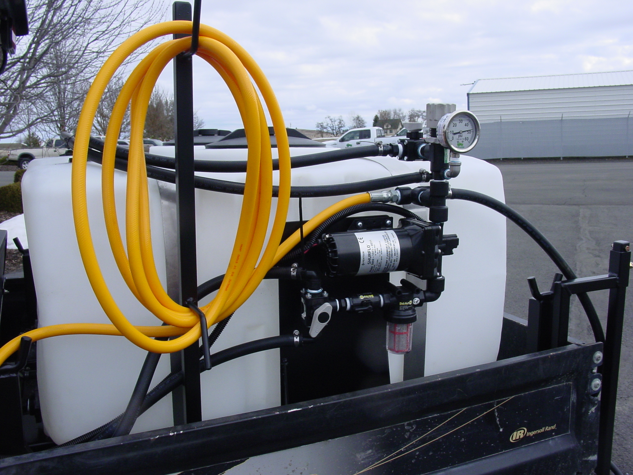 Twin 50’s UTV sprayer – Ag Enterprise