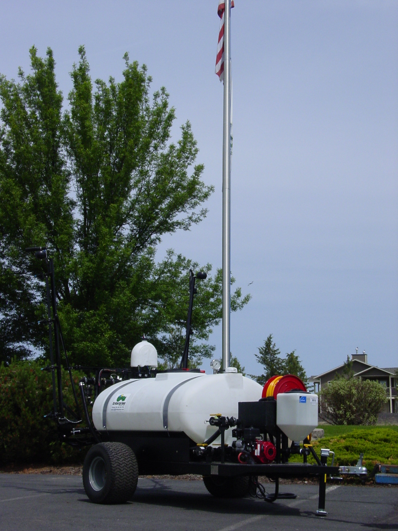 300 Gallon Golf Course Sprayer – Ag Enterprise
